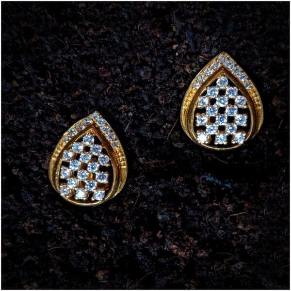 Earring – Antique Chand Bali Cob Ruby Emerald | Gujjadi Swarna Jewellers